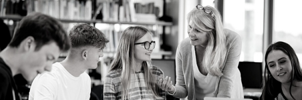 Blended learning: 4 voordelen voor docenten in het hoger onderwijs | Acco